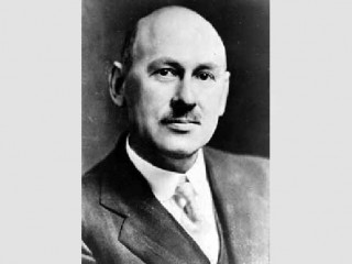 Robert Hutchings Goddard biography, birth date, birth place and pictures
